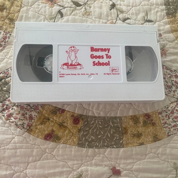 Media | 199 Barney Goes To School Vhs Sing A Long Vcr Retro Vintage 90s ...